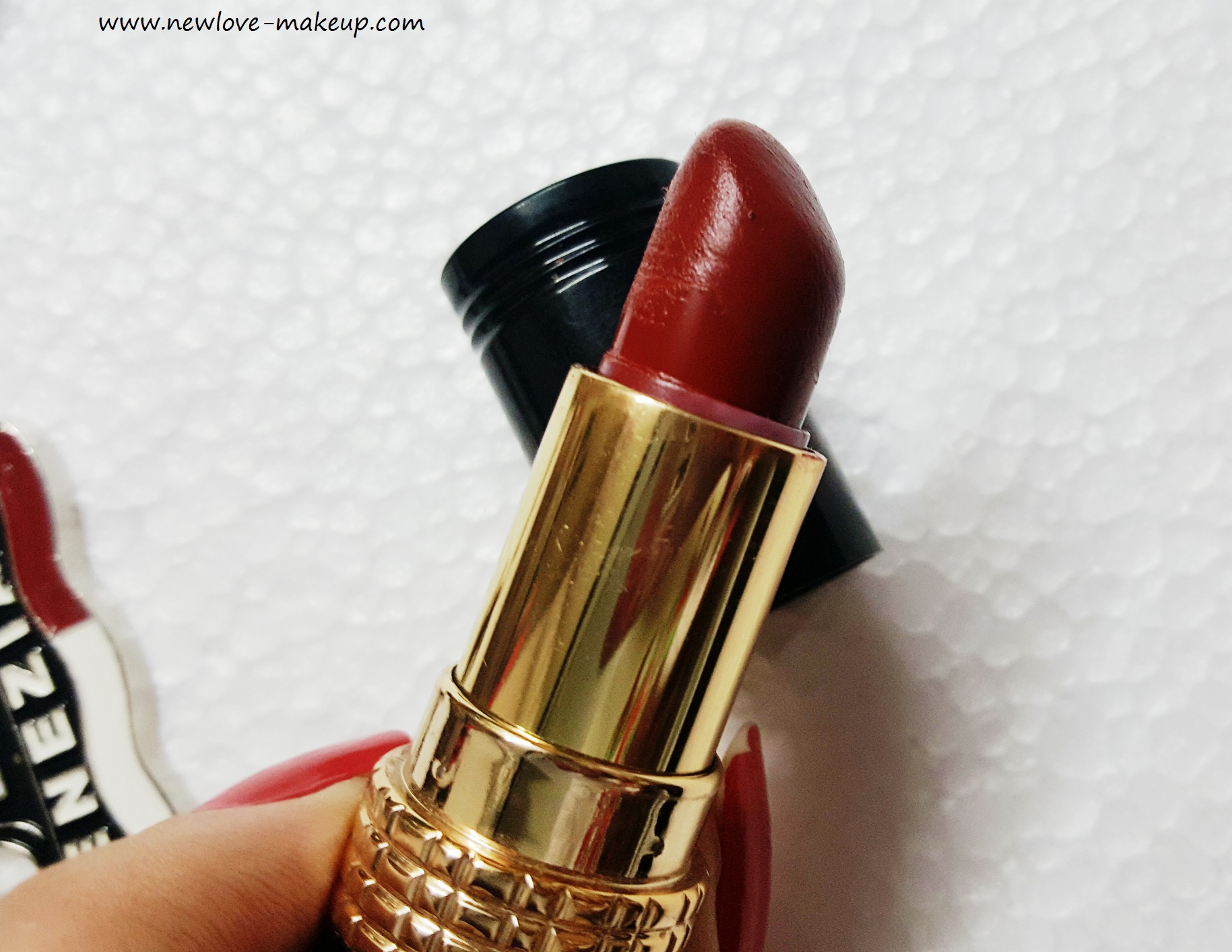 Elizabeth Arden Brick Lipstick